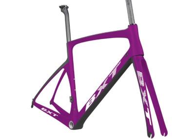 Cina struttura della bici della strada del carbonio 700C che corre la struttura Rim Brake Aero della bici di prova a cronometro in vendita