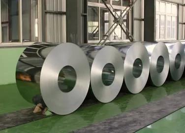 China 610mm DX51 EN 10147 bobina galvanizada de sumersión en caliente estándar cromada / seca u aceitada / tratada con Cr3 en venta
