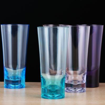 Cina Vetri di colpo di plastica della vodka di Glasses Colorful Unbreakable SAN della chiavetta ciao della palla accatastabile in vendita