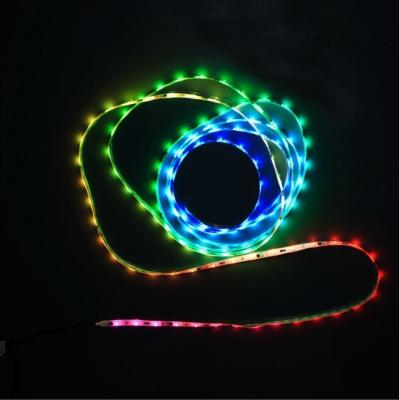 Cina 7,2 W SMD 5050 RGB/colore striscia di Muticolor LED Digital che cambia con IC in vendita