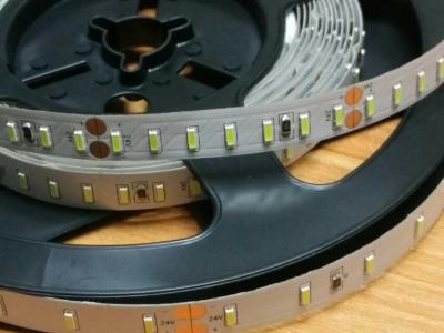 Cina la bassa tensione 1600lm ha condotto la luce di striscia 14W SMD 4014 70led IP20/IP65/IP68 in vendita