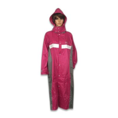 Cina Gli adulti di TPU piovono i cappotti, donne impermeabili lunghe del cappotto con il cordone in vendita