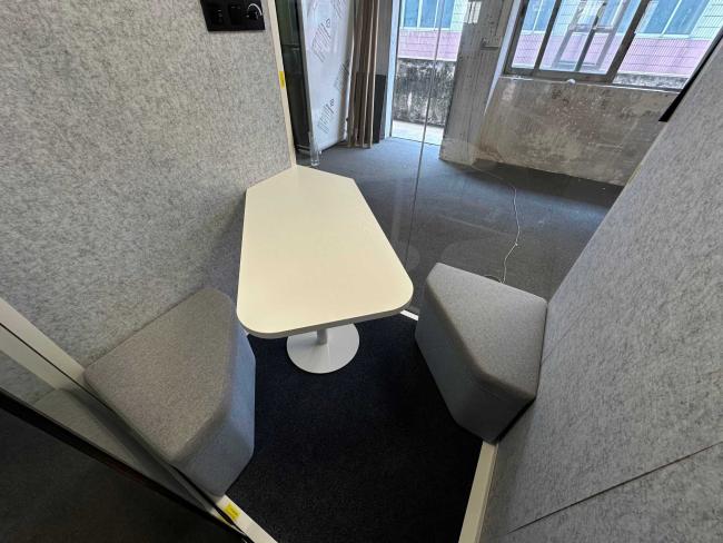 Furniture diagonal sofa style - white table