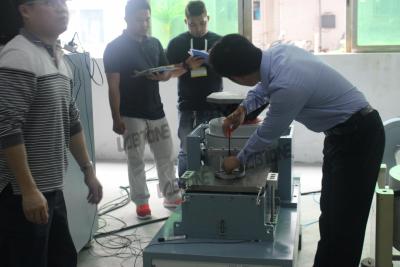 중국 수송 가장 건전지 표준 UN38.3를 위한 전기 역학 진동 셰이커 체계 판매용