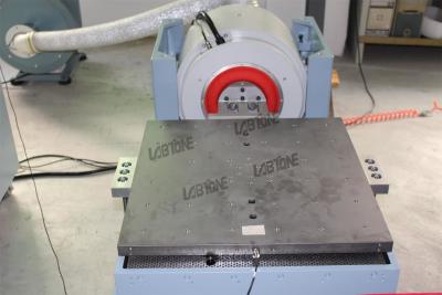 Cina La scossa di seno 6kN ed il sistema di prova di vibrazione per il laboratorio incontra IEC61373 - ferrovia in vendita