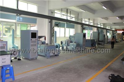 중국 IEC 60068-2-6 ASTM D4728를 가진을 위한 사인 곡선 무작위 진동 테이블 시험 장비 판매용