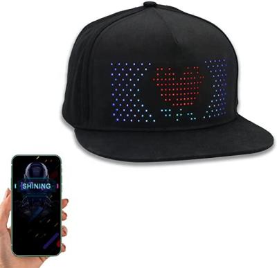 Cina controllo USB di APP del cappello di Bluetooth LED della batteria 700mAh ricaricabile in vendita