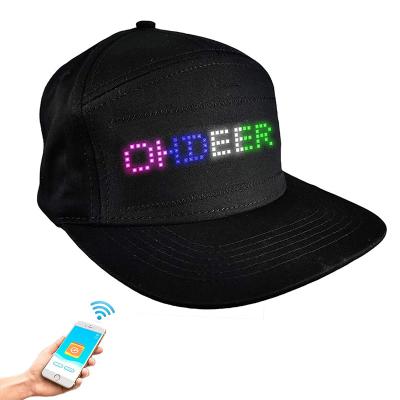 Cina Pubblicazione del cappello dell'esposizione di LED con il nero ricaricabile di controllo del App di Bluetooth in vendita