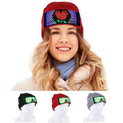 Cina Editabile unisex del cappuccio di Beanie Hat Bluetooth APP DIY LED Smart dell'esposizione in vendita