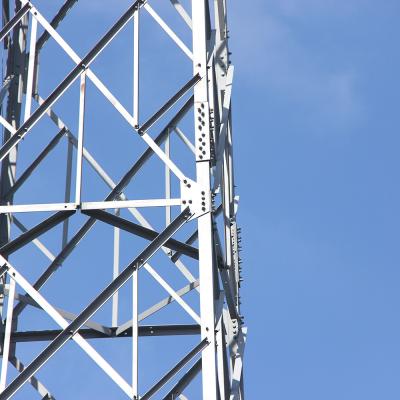 중국 45m 직류 전기로 자극된 레티스 철탑립, 자립한 5g 통신 타워 판매용