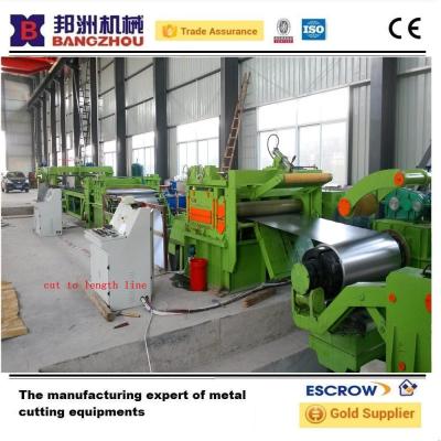 China Cr u verdunt het uncoiler-recht:maken-kruissnijmachine van de staalrol Te koop