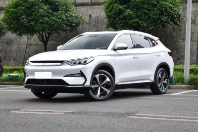 Cina 5 Doors 200 Hp Interior Black Car With 250 Lb-Ft Torque in vendita