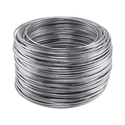 Κίνα 0.7mm 0.8mm 1.2mm 1.6mm 1.8mm 2mm Διαμέτρου Ζεστό Ζαλβανωμένο Ελαφρύ Χάλυβα Κατασκευή Συνδετικό Σύρμα με Μαύρη Επιφάνεια προς πώληση