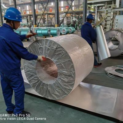 Κίνα Z181-Z275 Επιχρισμός Ζεστό βουτηγμένο στυλ ταινίας χάλυβα GI για πρωταρχικά κυλίνδρους και φύλλα συνηθισμένο σφαιρίδιο 0,8mm Z40 G30 G60 G90 προς πώληση