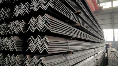 Chine Service de perforation de structures d'ingénierie Q195 Q215 Q235B Q345B Q420 Profil d'acier ange/barres d'acier à angle égal ou inégal à vendre