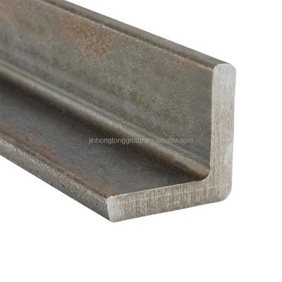 Chine ASTM A36/A53/Q235/Q345 Barre d'angle en acier doux en forme de L en fer galvanisé à angle égal pour les exigences personnalisées en ingénierie à vendre