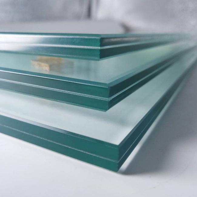China Safety 10mm 12mm 24mm 51mm Tempered Glass Laminated for Windows and Door with CE Certificates