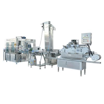 Cina Automatic 5 Liter Cooking Oil Filling Machine For Beverage Factory Oil Production Line in vendita