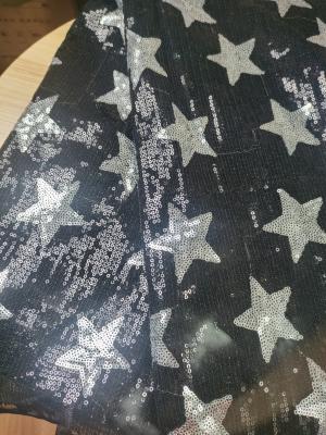 China Het geborduurde Bruids Materiaal van de het lovertjepolyester van Kantstoffen voor Multiapplication Te koop
