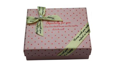 Cina Contenitori di regalo rispettosi dell'ambiente del cartone della carta della carta dell'oro per il cioccolato in vendita