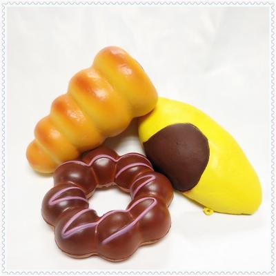 China Nahrungsmittelform-Brot-Kuchen-Squishy Spielwaren rochen Squishy langsame steigende Hamburger-Spielwaren zu verkaufen