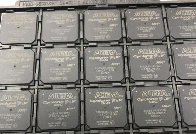Китай Интегральная схемаа неподдельное UBGA-672 5CSEMA5U23C6N Ic новое и первоначальное продается