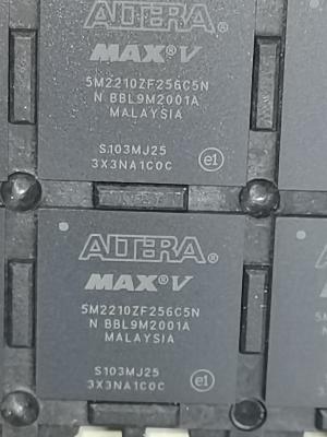 中国 5M2210ZF256C5N ICの集積回路FBGA-256の新しく、元の本物 販売のため