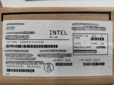 中国 10M02SCE144C8G ICの集積回路TQFP144 新しく、元の本物 販売のため