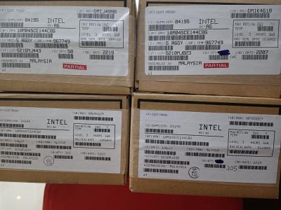 中国 10M04SCE144C8G ICの集積回路EQFP144の新しく、元の本物 販売のため