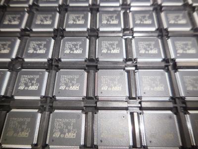 China Circuito integrado de STM32H750VBT6 LQFP100 novo e original à venda