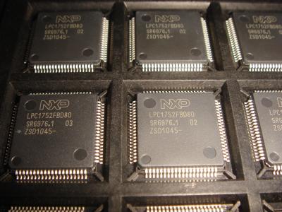 China Original brandnew do microcontrolador de IC da microplaqueta do circuito integrado de LPC1752FBD80 QFP80 não utilizado à venda