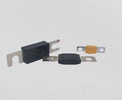 China de lage huidige Ceramische Auto smelt Zwarte Kleurendc2700a Brekende Capaciteit Te koop