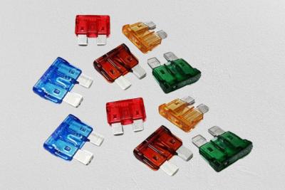Cina Fusibili di bassa tensione 32VDC, 40 norma di Mini Blade Fuse ISO8820 di amp in vendita