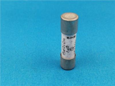 Cina Protezioni dell'AR modello solare del materiale ceramico HD10D di Pv del fusibile di 38mm x di 10mm in vendita