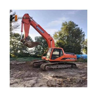 중국 UAE에서 사용 된 발굴기 사용 된 Doosan 발굴기 225-7 225-9 좋은 가격 판매 판매용