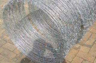 외가닥 철조망 코일 외가닥 철조망 코일