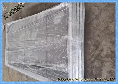 Chine Diamètre carré de fil de trou carré de maille d'écran minier d'extraction de haute résistance à la vapeur avec des crochets à vendre