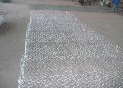 Cina 3x1x1 di rinforzo resistente alla corrosione ha galvanizzato il gabbione del giardino in vendita