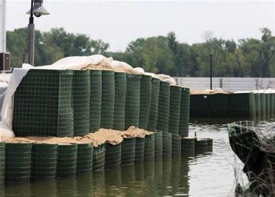 Cina Maglia militare galvanizzata della Banca di acqua della parete della sabbia della barriera 10*12 in vendita