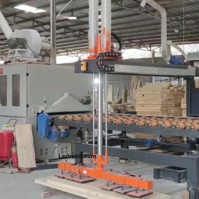 China Customized 800kg automatische Holzplatten-Lademaschine mit Sicherheitssensoren und LCD-Touchscreen zu verkaufen