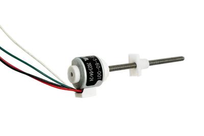 China Actuador lineal de motor paso a paso de 15 mm con forma de T de 9 ohms para posicionamiento preciso en venta