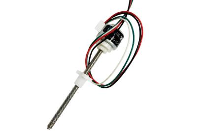 China Actuador lineal de motor paso a paso de 15 mm con forma de T de 9 ohms para posicionamiento preciso en venta