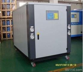Cina Refrigeratore tipo pistone dell'acqua di raffreddamento del compressore per lo stampaggio ad iniezione di plastica in vendita