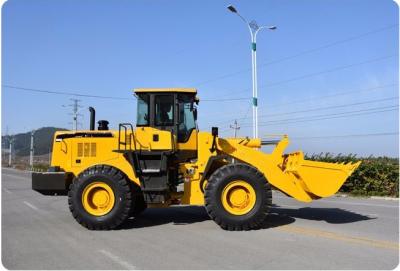China 1600KG Lader 3,2 van het capaciteits4wd Miniwiel de Capaciteit van de Ton0.4cbm Emmer Te koop