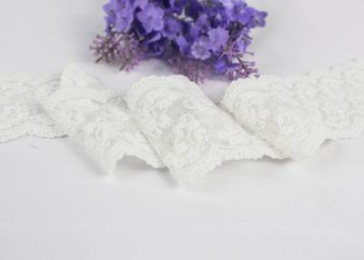 Chine Outre du filet floral blanc équilibre brodé de dentelle pour le coton de la chaussette 100 % de la fille à vendre