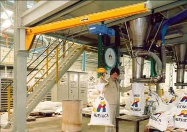 Cina 1 tonnellata, 2 tonnellate, gru a braccio girevole fissata al muro da 3 tonnellate con la gru elettrica del cavo metallico per l'officina/magazzino/lo stoccaggio in vendita