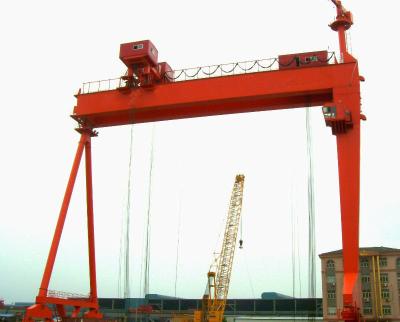 Cina gru a cavalletto elettrica A prova di pioggia delle travi principali 300t con i Doppio Carrelli per la costruzione di nave in vendita