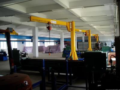 Cina la colonna 1ton montata/Auto-Ha sostenuto la gru a braccio girevole elettrica per la centrale elettrica in vendita