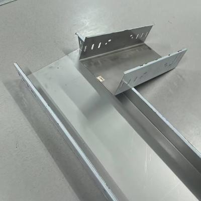 중국 내구성 벽에 장착 된 케이블 트레이 지원 비 연화성 화재 저항 국가 시장 판매용