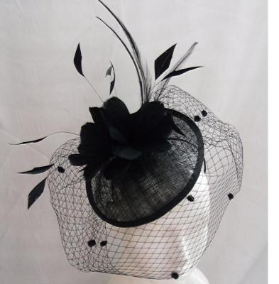 Cina Signore medie Fascinator, cappelli neri di Sinamay di nozze con i fiori che velano per il partito in vendita